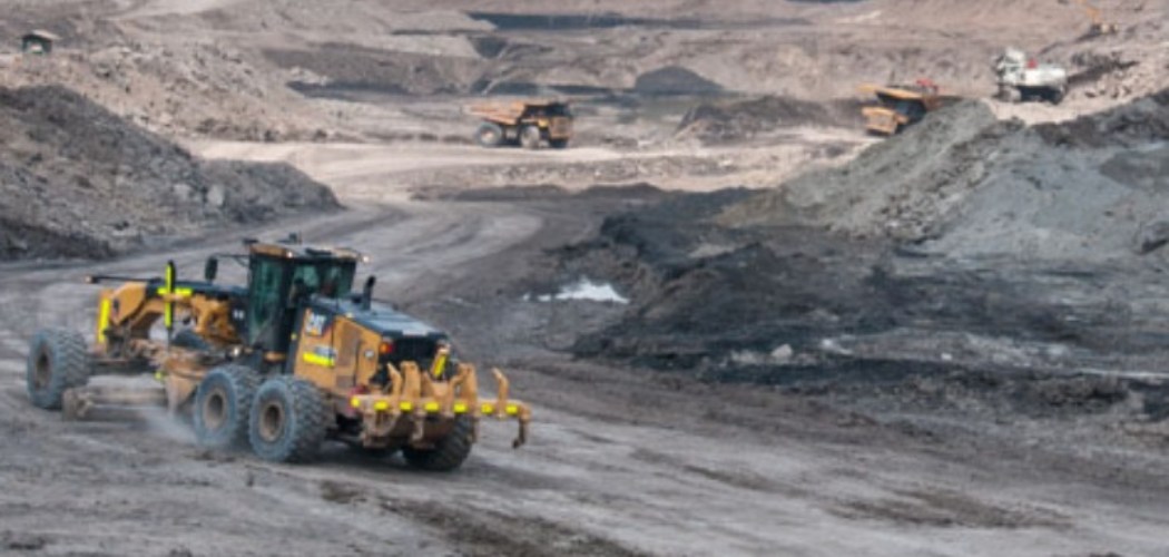 Rentetan Aksi Harum Energy (HRUM) Caplok Bisnis Nikel - PT CARSURIN Tbk